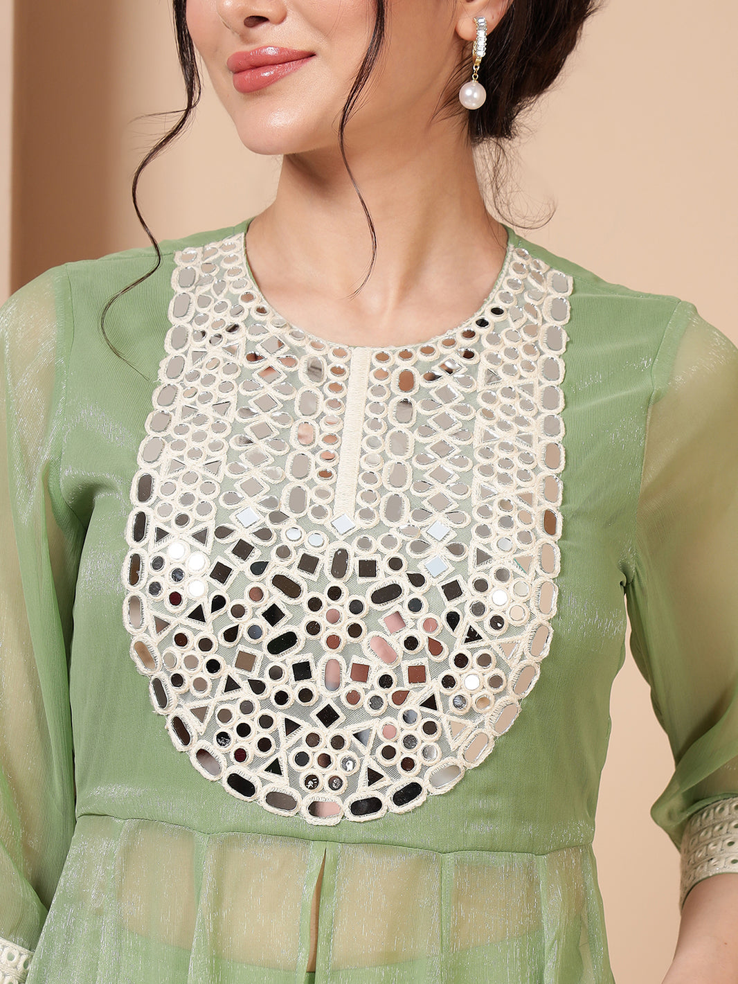 Trendy Women’s Western and Ethnic Wear Online | Deebaco